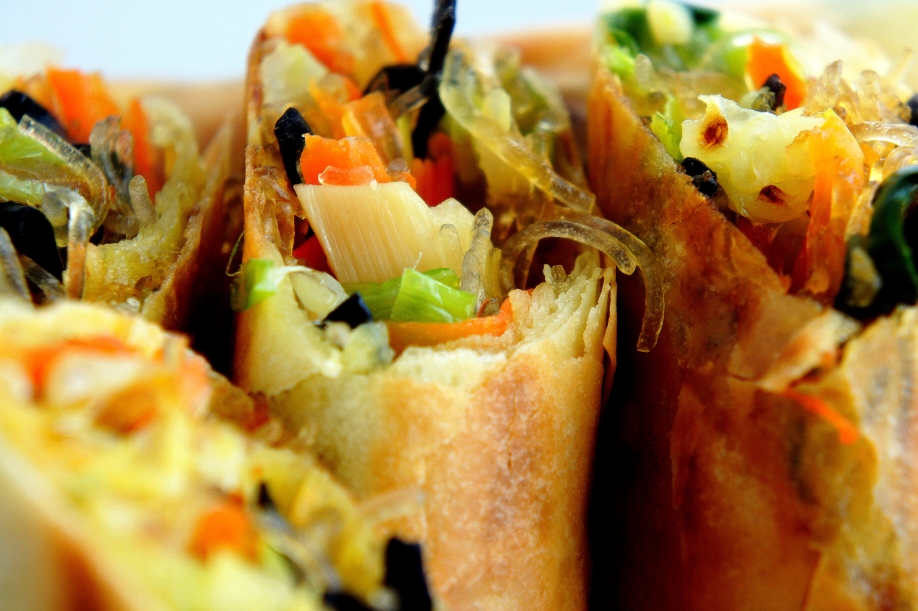 Pan fried spring rolls with vegetables and shrimp shells – delish Home ...