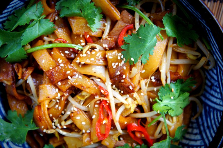 Homemade rice noodles (FODMAP friendly) – delish Home Cook – happiness ...